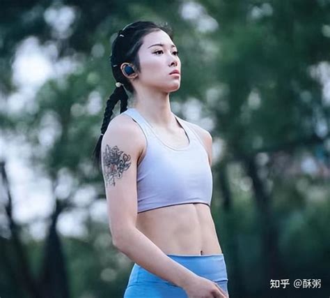 中国跨栏女子吴艳妮有纹身也是好女孩 知乎