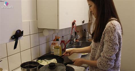 Tức giận vì bị chị gái người yêu chê không đảm đang tôi lập tức đòi chia tay