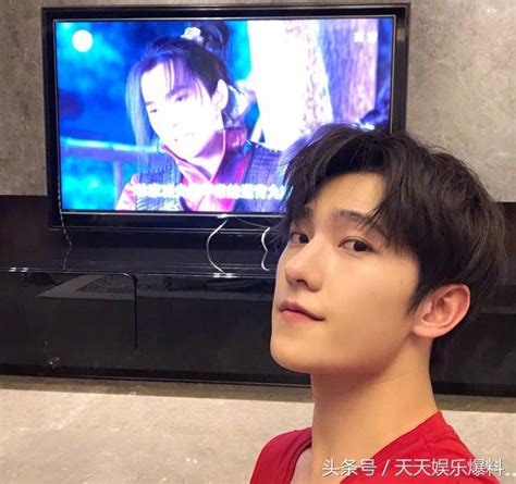 楊洋《武動乾坤》首播慘敗，收視不敵《甜蜜暴擊》，敗筆又是他們 每日頭條