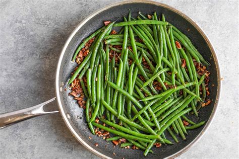Christmas Green Beans Delish Knowledge
