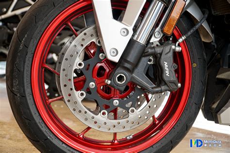 2024 Suzuki 8r Vstrom800 Launch 027 Motodata 摩托百科