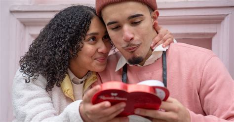 66 Key Millennial And Gen Z Dating Statistics