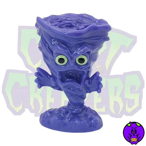 Fantazms New Ghostly Crypt Creepers Unboxing Ghostbusters News