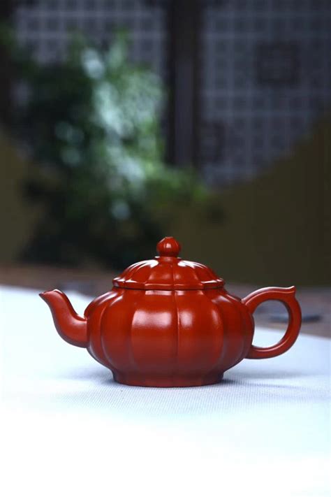 筋纹宫灯陈俊 国家级工艺美术师 鸡血大红袍 200cc 宜人出品