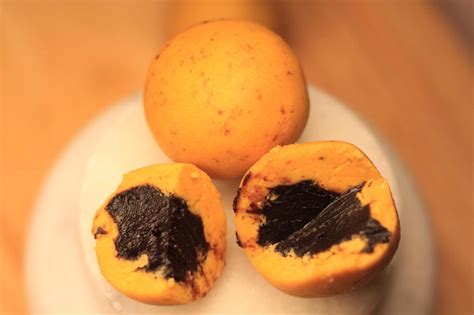 Besan Ladoo Truffles Pink Strawberry