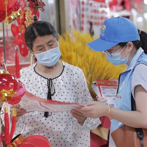【优化营商环境】莱阳：法治惠企 律师先行服务商户法律