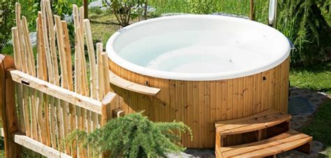 Shocking Health Benefits Of Hot Tubs Beautiful Touches