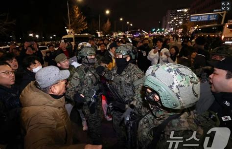 韓国・非常戒厳令、発令から解除まで「緊迫の6時間」 写真枚 国際ニュース：afpbb News