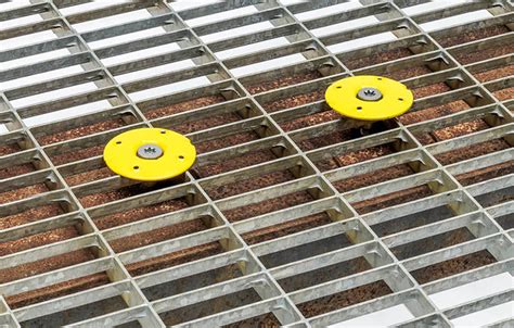 Grating Fastener Disc Galvanised Powder Coated Proventure