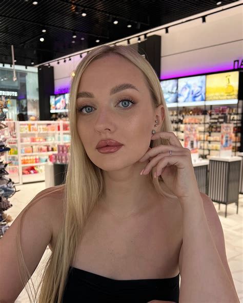 МАКІЯЖ • ЗАЧІСКИ • КИЇВ • ДНІПРО🇺🇦 Мій денний макіяж у Eva Beauty Ua