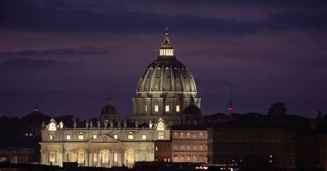 Purification Rite In St Peter S After Naked Man Desecrated Pope S