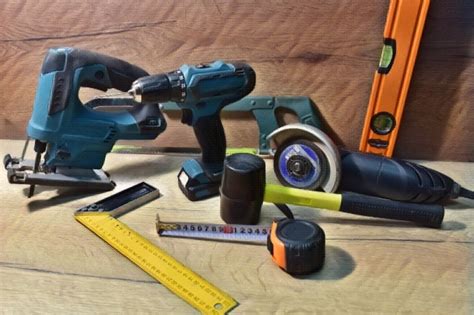 Dive Into Diy Essential Woodworking Tools For Beginners