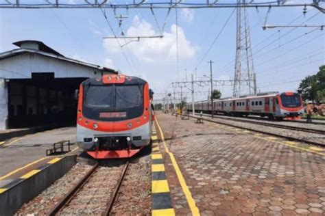 Jadwal KRL Stasiun Palur Hari Ini 8 9 Juni 2024 Keberangkatan Mulai