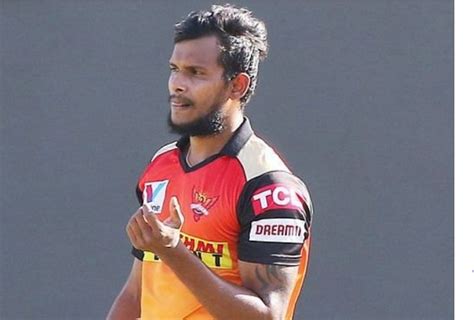 Ipl 2021 Panic Among Fans After Sunrisers Hyderabad Player Natarajan