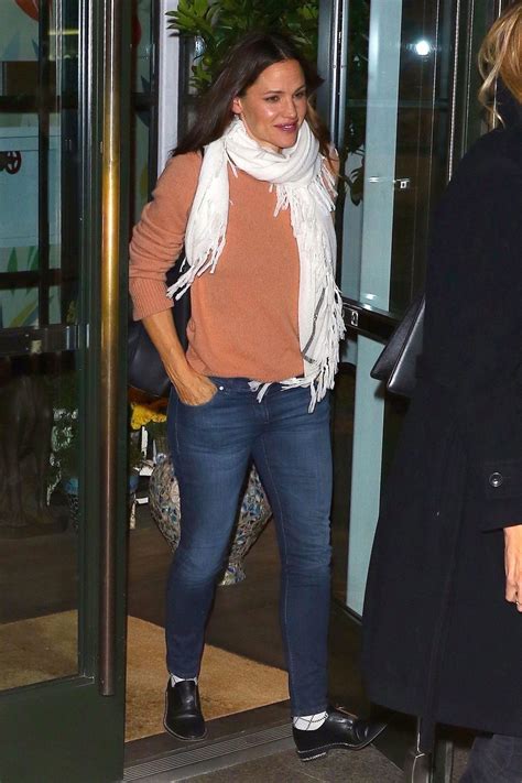 Jennifer Garner Out For Dinner At Polo Bar In New York 10252018