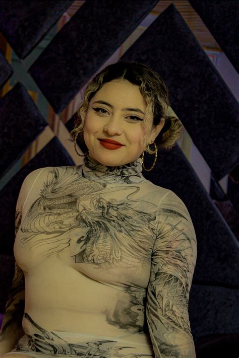 Mv Store Buy Items From Your Favorite Girls Manyvids