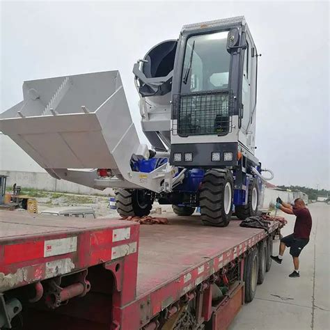 Self Propelled Concrete Mixer Truck 3 5cbm Per Batch Automatic Feeding Concrete Mixer Truck
