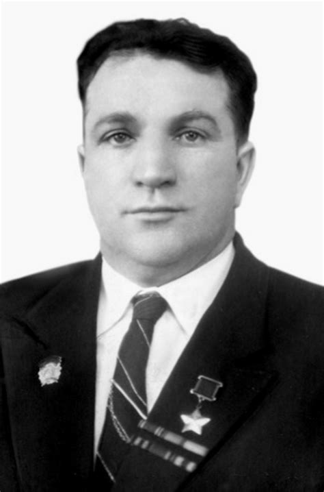 Герои с вечно русским сердцем