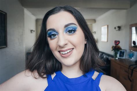 Blue Glitter Eye Makeup