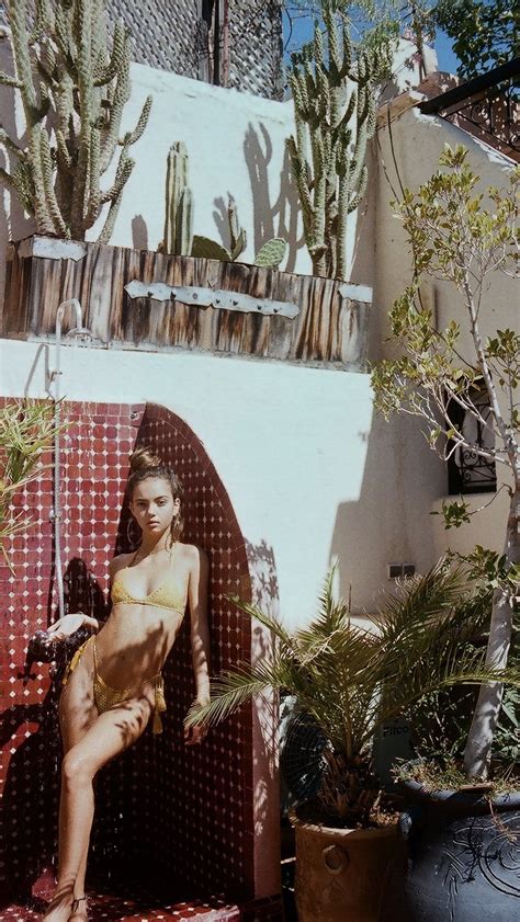 Inka Williams Nipples Bikini 32