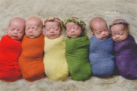 Pregnant Women With Sextuplets