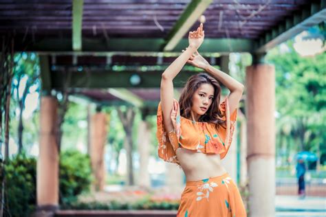 Download Brunette Depth Of Field Model Woman Asian Hd Wallpaper