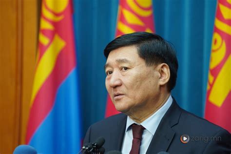 ЭМ ийн сайд С Чинзориг ард түмнээс уучлал хүслээ