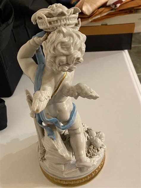Figura Porcelana Capodimonte De Segunda Mano Por 75 Eur En Parque
