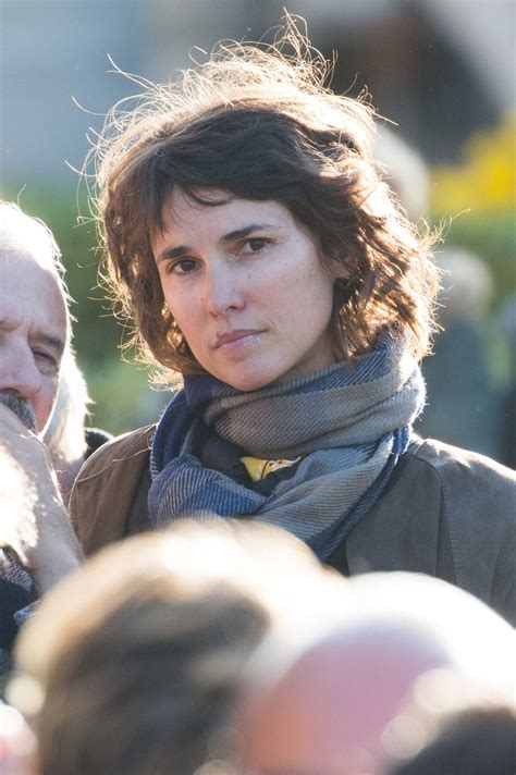 Photo Eglantine Emeyé Renoue Avec Une Terrible épreuve Pour Son Nouveau Documentaire Samy Et