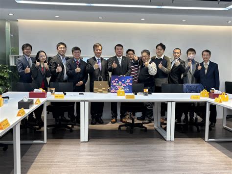 【全聯會】112年12月27日星期三，由全聯會張益順副理事長及評價暨鑑識會計委員會謝明仁主委等委員回訪專利師公會。