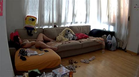 Couch Cumming