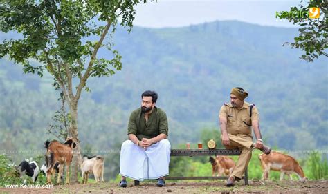 Ayyappanum Koshiyum Photos 001