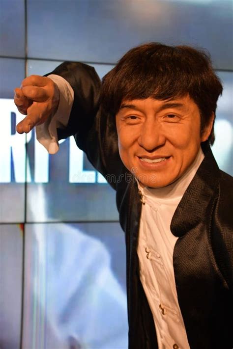 Estatua De Jackie Chan En Madame Tussauds En Times Square En La Ciudad