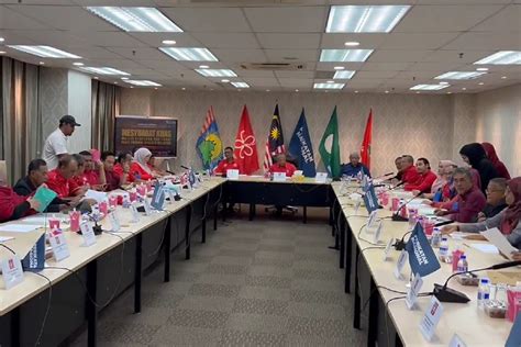 Bersatu Supreme Council Meeting Still Ongoing Watch New Straits
