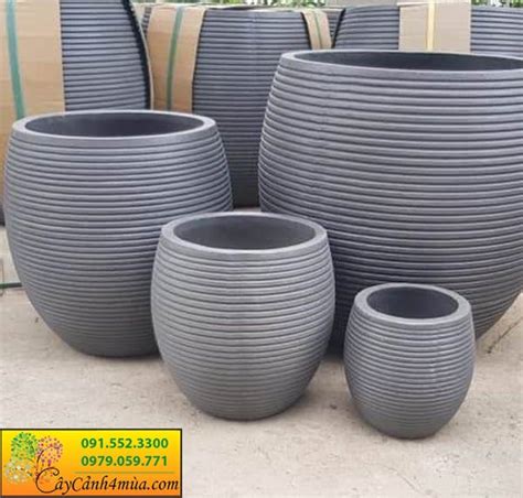 Chậu Xi Măng Nhẹ Tròn Kẻ Ngang Trồng Cây