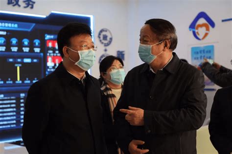 省委优化营商环境和开发区重点工作督导一组在小店区调研指导服务全省小店区