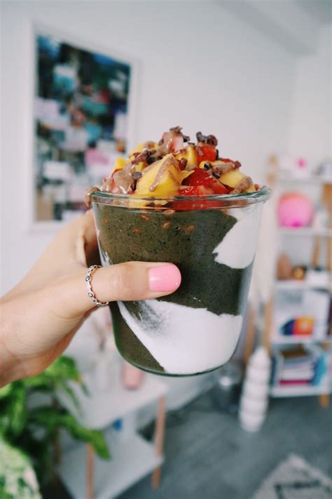Meet Sloane Elizabeth Food Freedom Coach Holistic Wellness Expert