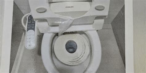 변기에 휴지 넣지 마세요 좀  에펨코리아