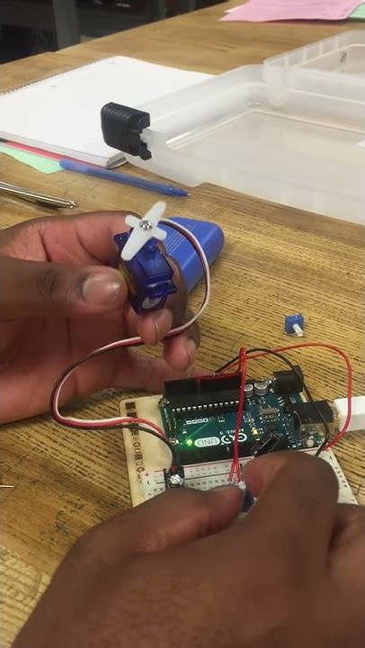 Arduino Servo Mood Indicator Youtube