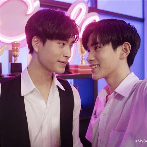 “ก้อนหินกับดวงดาว” Rock And Star ซิงเกิลล่าสุด โฟร์ท ณัฐวรรธน์ ใส่