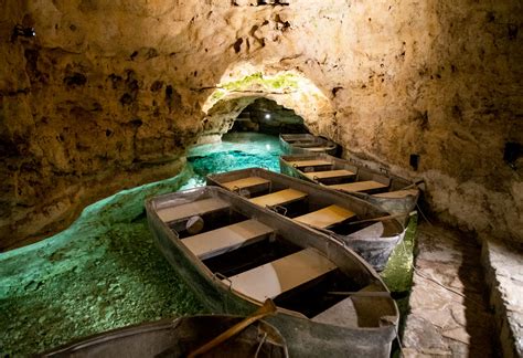 Čarobna Vožnja čamcem Po Podzemnom Jezeru Tapolca Domagoj Sever