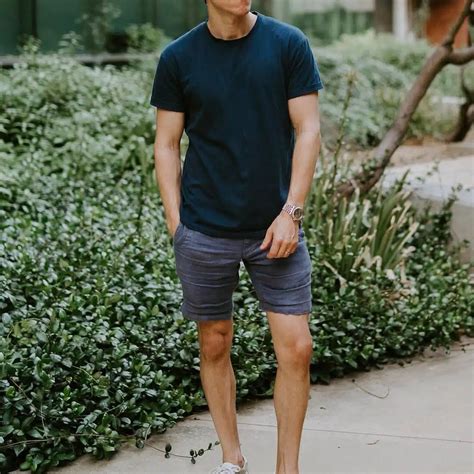 O que é roupa casual Uma exploração formal sobre trajes informais Sem Paletó Moda Masculina