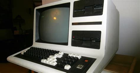 Madplanets Gameroom My New Trs 80 Model 4d