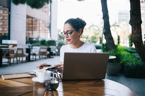 Online Account Assistant Training