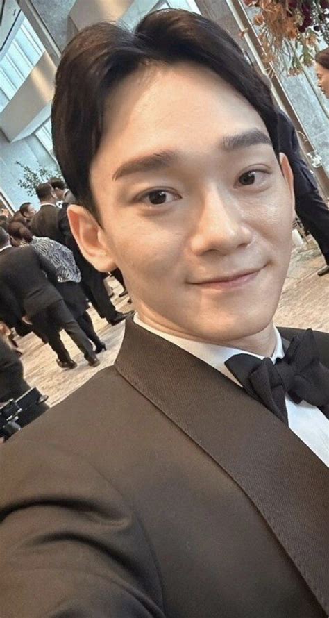 ‘두 딸 아빠 첸 혼인신고 3년만에 결혼식엑소멤버 전원참석 드디어 공개된 아내 미모 네이버 포스트
