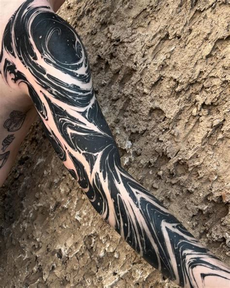 21 Blackwork Tattoo Ideas For A Bold And Eye Catching Look