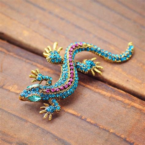 Funny Lizard Rhinestone Brooch Pin Women Geckos Party Dorcus Pin And