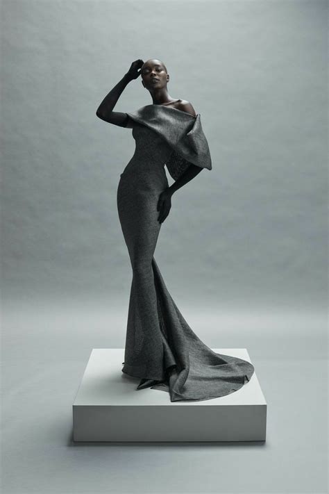 Trailblazer Mentor Provocateur How Naomi Campbell Changed Modeling Forever Artofit