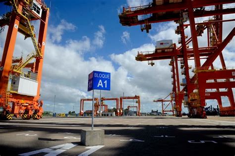 Es La Terminal De Contenedores Más Moderna De Sudamérica Y Está Inactiva Sólo Por 35 Km De