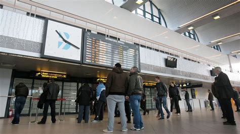 Anchetă Dna La Aeroportul Otopeni Oameni Cheie Chemaţi De Procurori